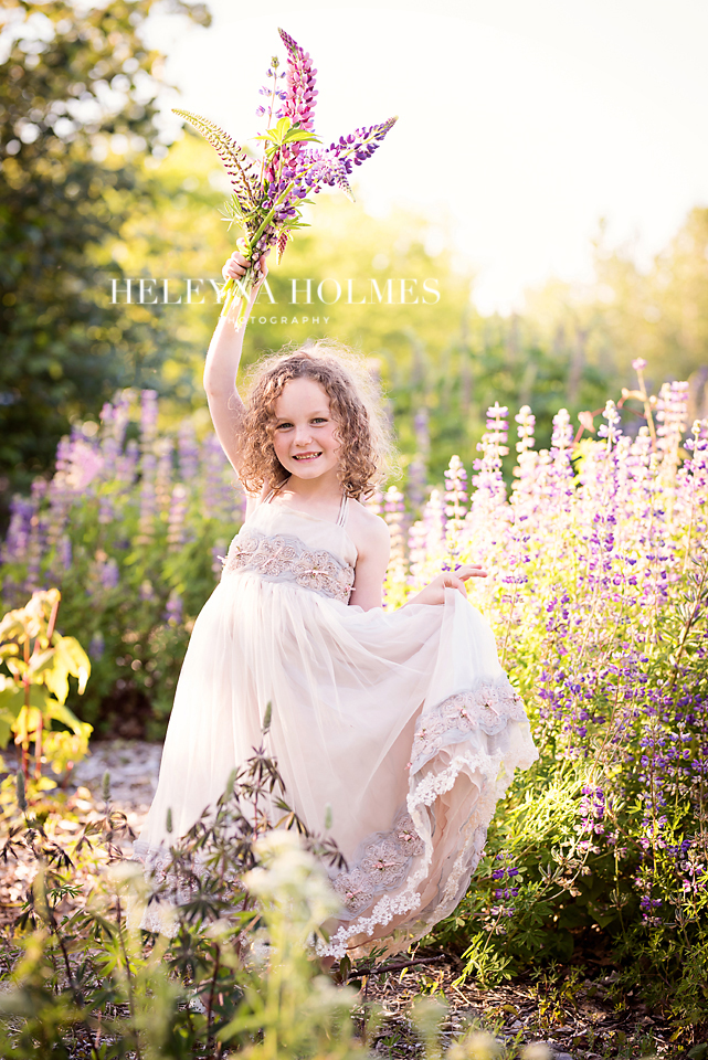 Seattle - Wildflower Mini Sessions - Heleyna Holmes Photography